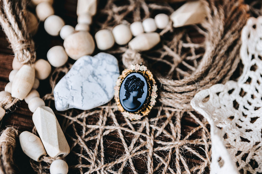 Glass cameo jewelry store