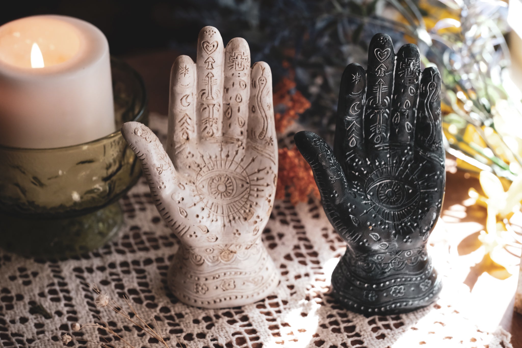 Palmistry Hand Decor Item – Tamed Wild
